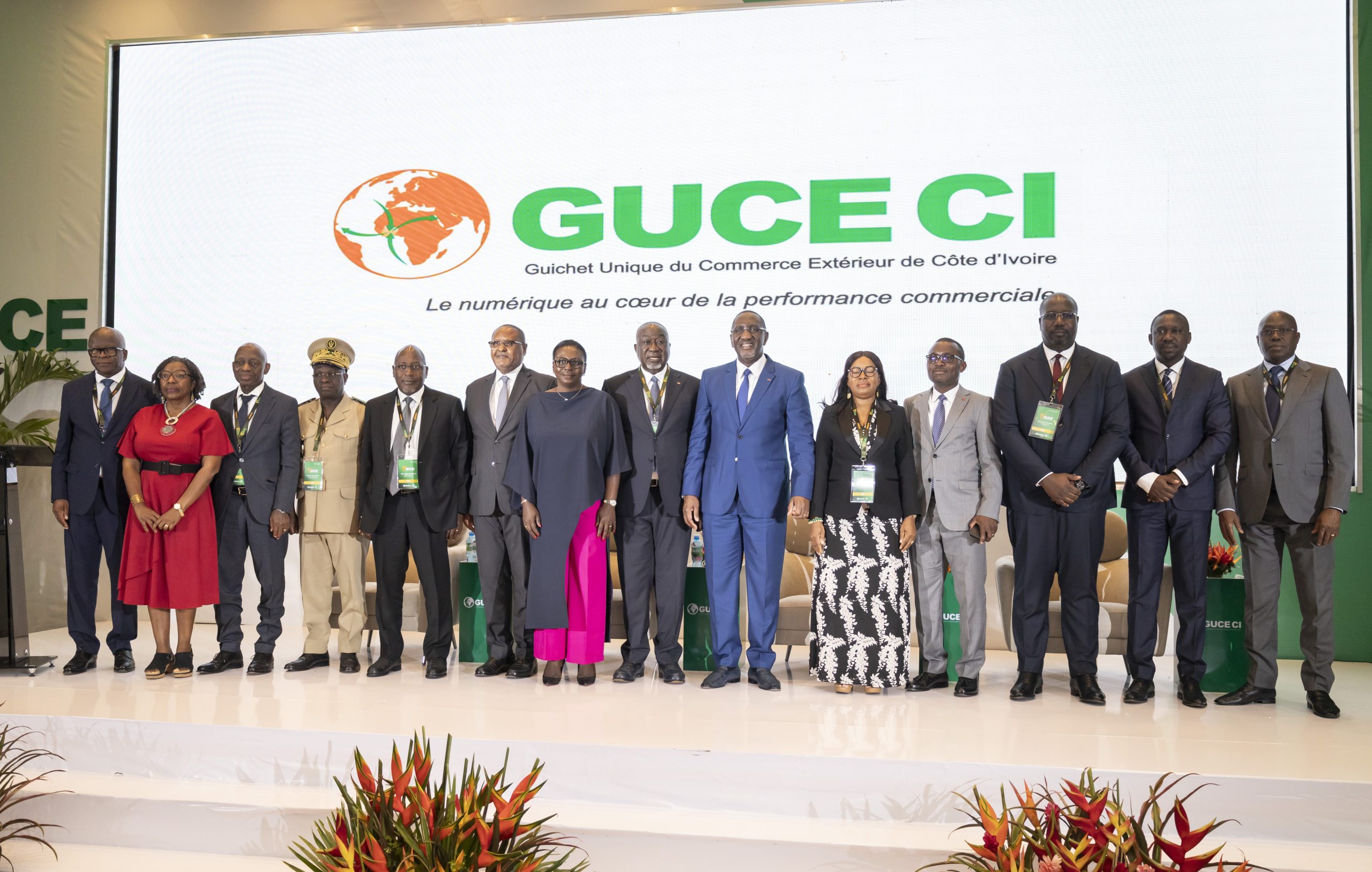 GUCE CI célèbre une décennie de la transformation numérique du commerce ...